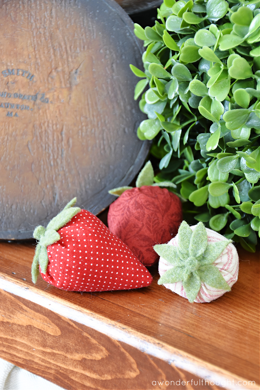 Fabric Strawberry Pattern and Tutorial - A Wonderful Thought