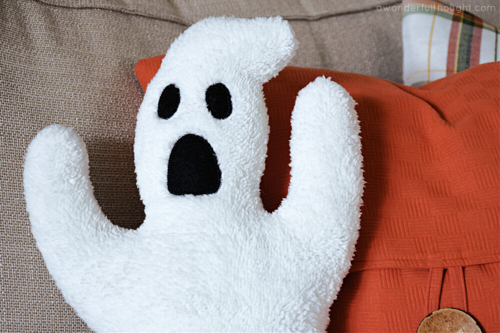 Pottery Barn Ghost Pillow DIY - A Wonderful Thought
