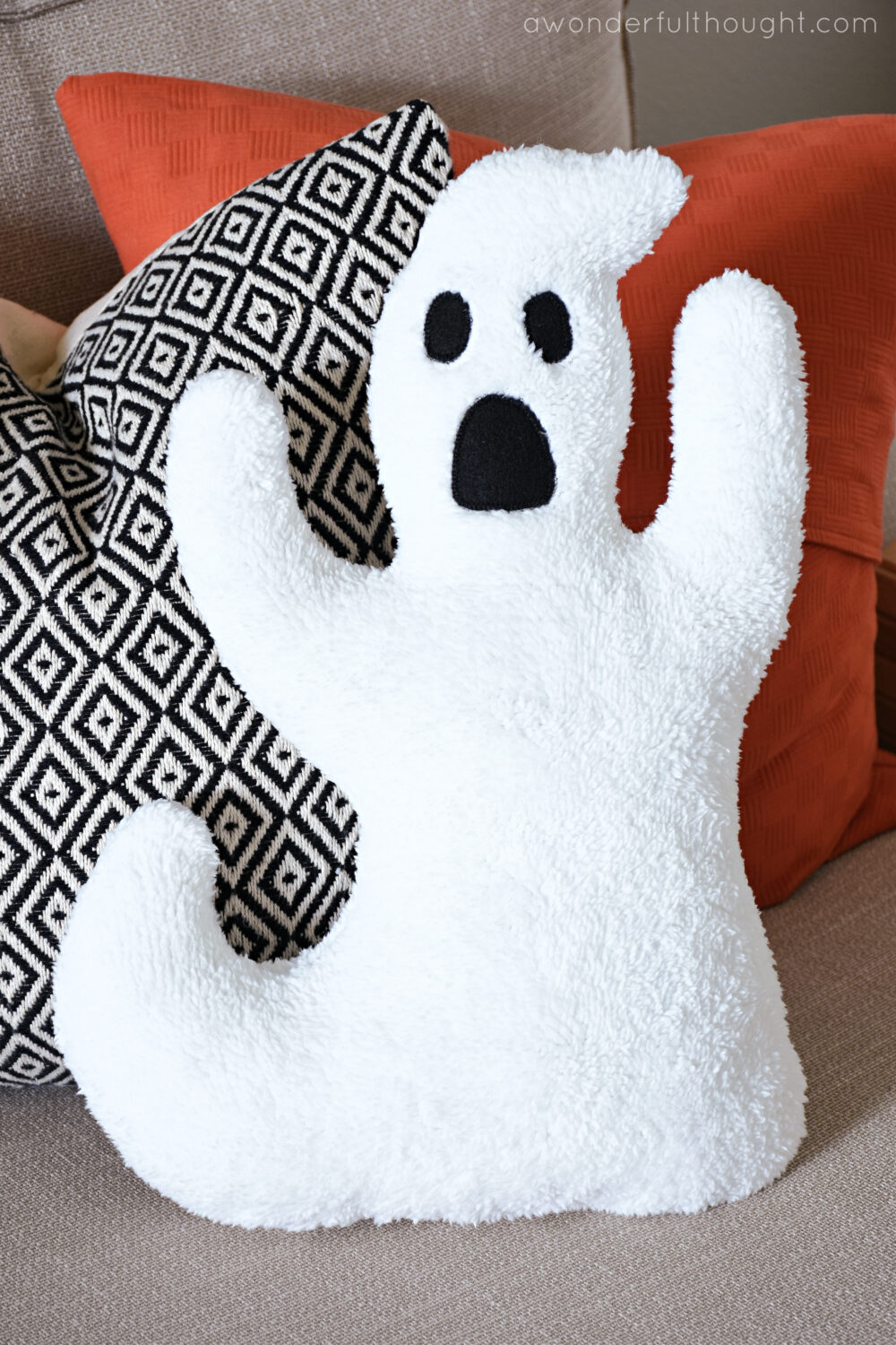 Pottery Barn Ghost Pillow DIY - A Wonderful Thought