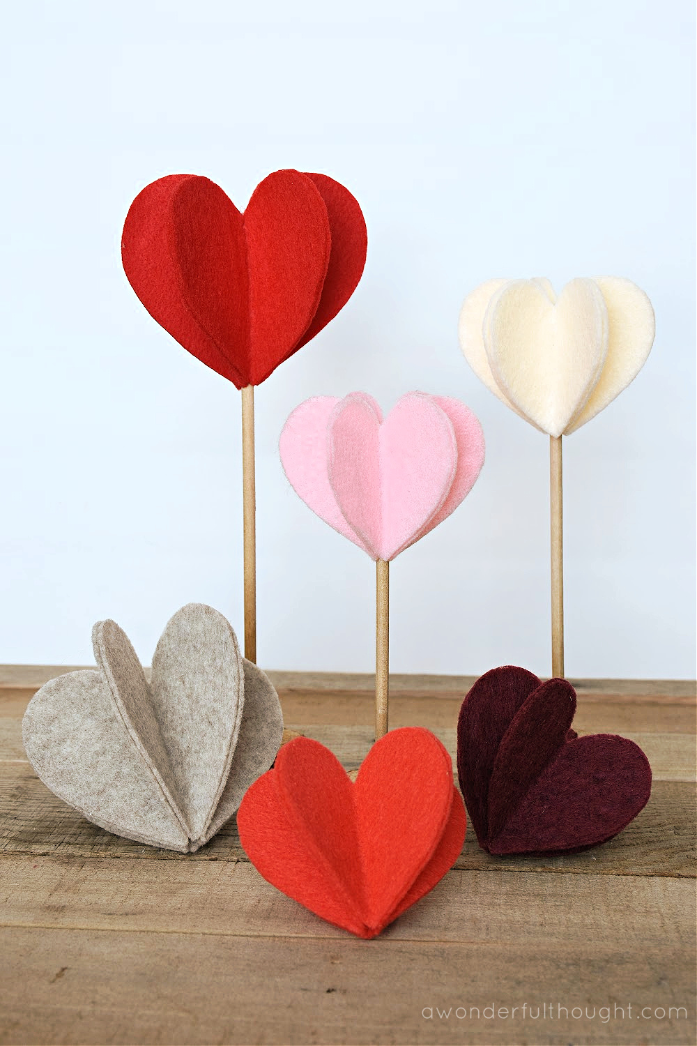 Standing hearts - A Wonderful Thought