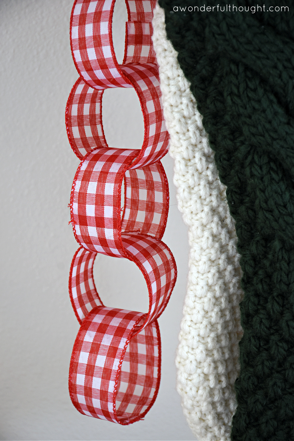 Chain Garland - A Wonderful Thought
