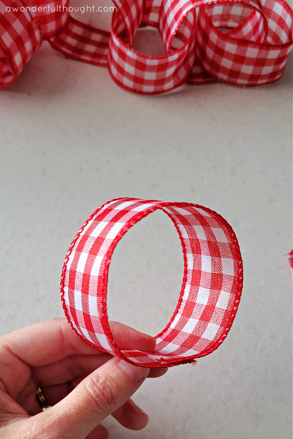 Chain Garland - A Wonderful Thought